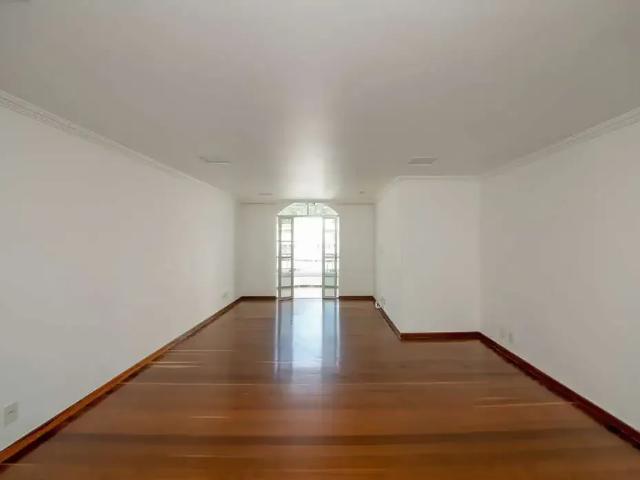 Apartamento para Locação em Juiz de Fora/MG São Mateus 3 Quartos