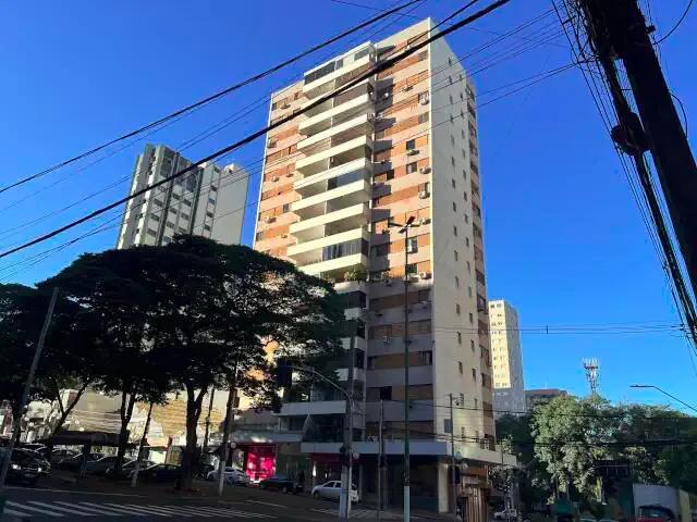 Apartamento para Locação em Londrina/PR Centro 4 Quartos