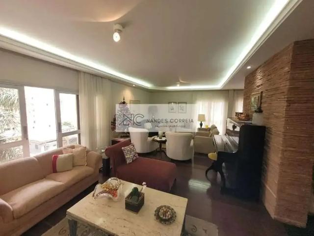 Apartamento para Locação em Londrina/PR Centro 4 Quartos