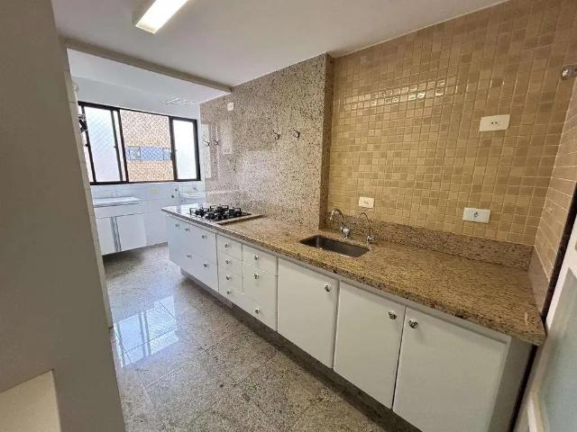 Apartamento para Locação em Londrina/PR Centro 3 Quartos