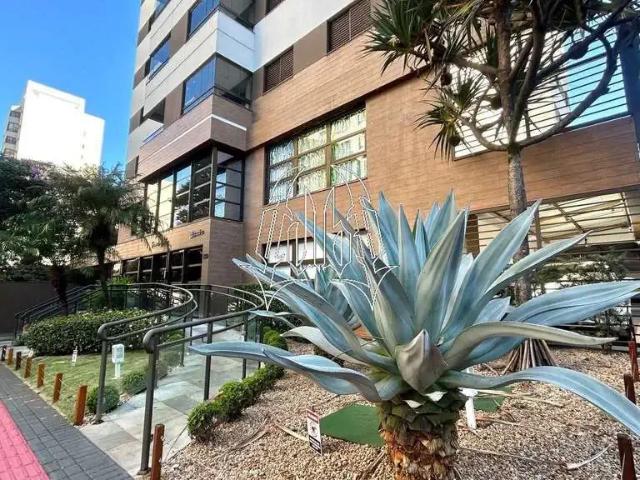 Apartamento para Locação em Londrina/PR Centro 3 Quartos