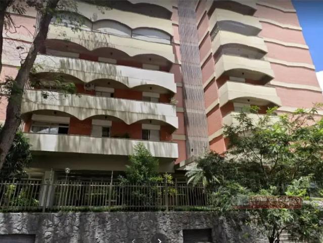 Apartamento para Locação em Londrina/PR Centro 3 Quartos