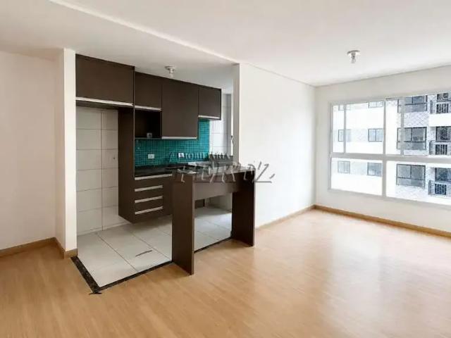 Apartamento para Locação em Londrina/PR Champagnat 3 Quartos