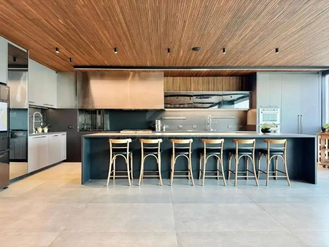 Apartamento para Locação em Londrina/PR Guanabara 4 Quartos