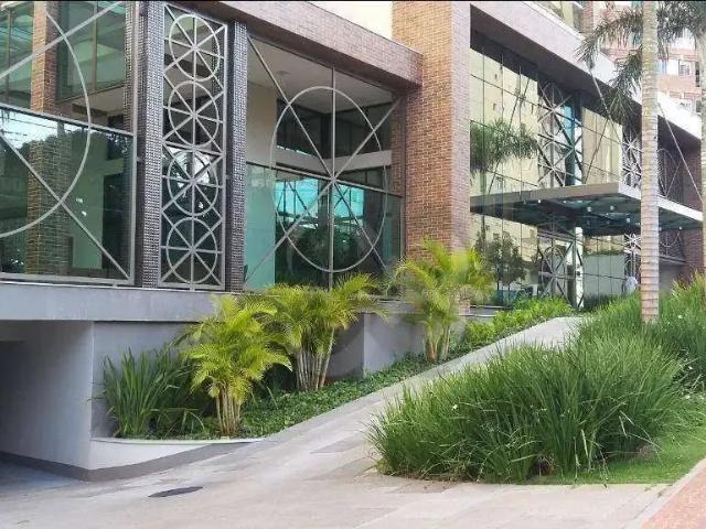 Apartamento para Locação em Londrina/PR Gleba Fazenda Palhano 3 Quartos