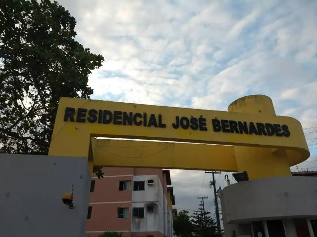 Apartamento para Locação em Maceió/AL Serraria 2 Quartos