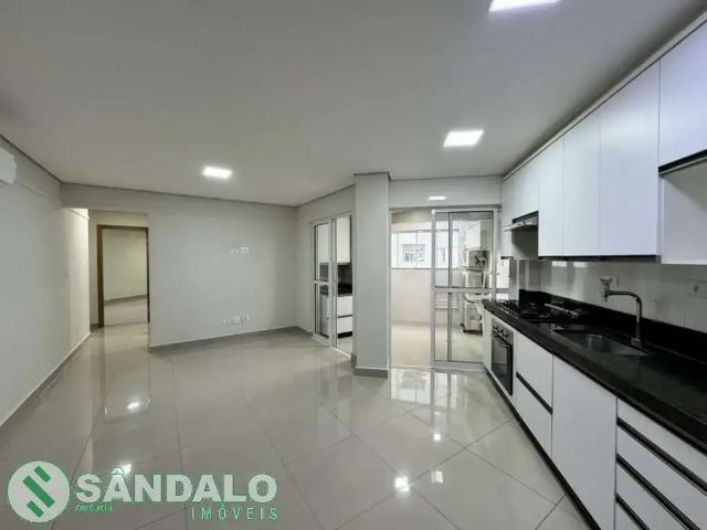 Apartamento para Locação em Maringá/PR Zona 07 2 Quartos