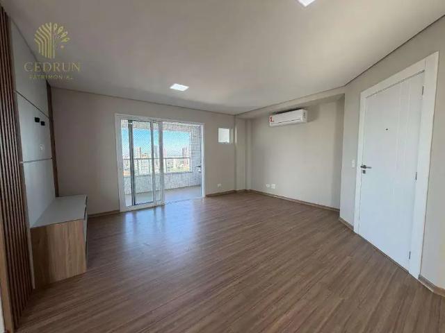 Apartamento para Locação em Maringá/PR Zona 07 3 Quartos