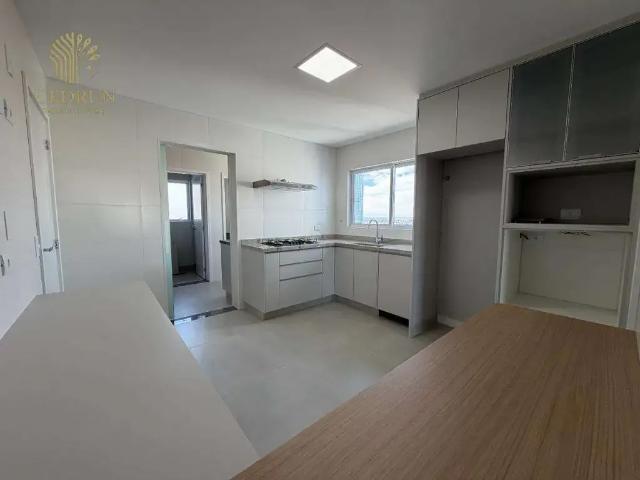 Apartamento para Locação em Maringá/PR Zona 07 3 Quartos