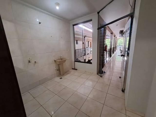 Apartamento para Locação em Maringá/PR Zona 06 1 Quartos