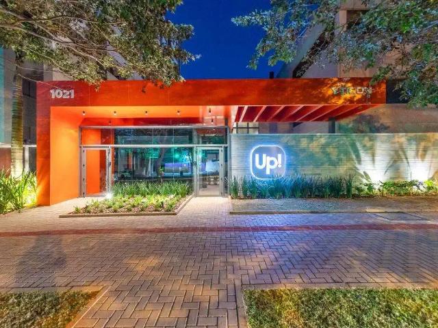 Apartamento para Locação em Maringá/PR Zona 08 2 Quartos