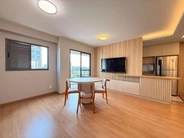 Apartamento para Locação em Maringá/PR Zona 08 2 Quartos