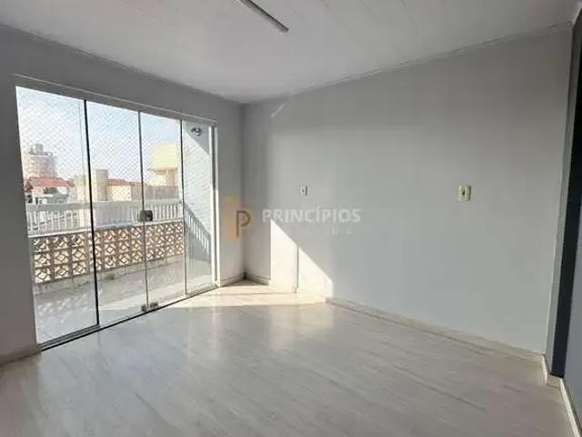 Apartamento para Locação em Navegantes/SC Centro 3 Quartos
