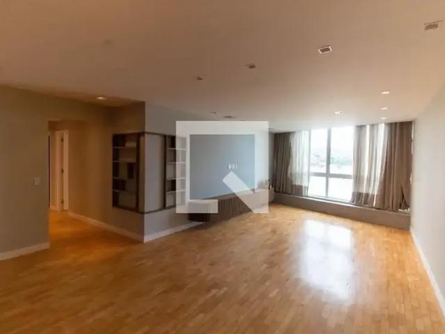 Apartamento para Locação em Niterói/RJ Ingá 3 Quartos