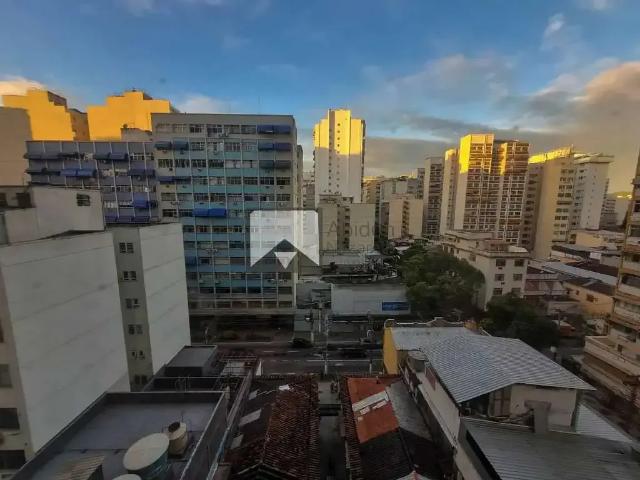 Apartamento para Locação em Niterói/RJ Icaraí 2 Quartos