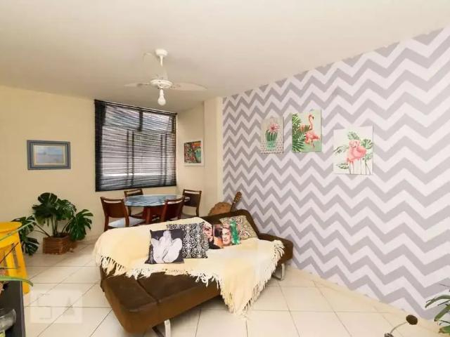 Apartamento para Locação em Niterói/RJ São Domingos 2 Quartos