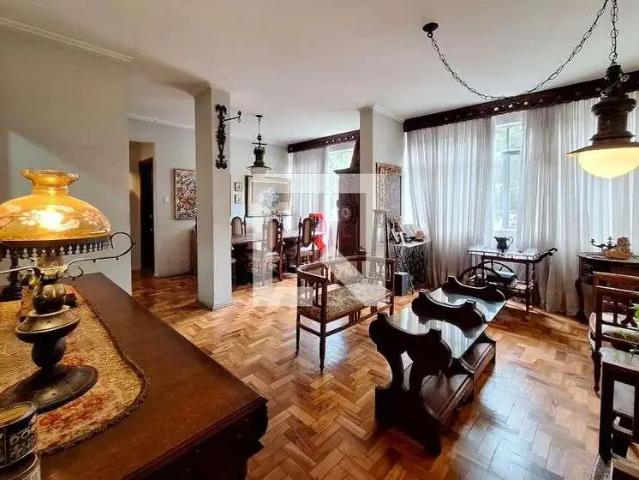 Apartamento para Locação em Niterói/RJ São Francisco 2 Quartos