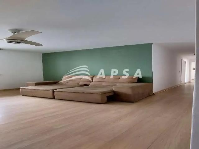Apartamento para Locação em Niterói/RJ Santa Rosa 3 Quartos