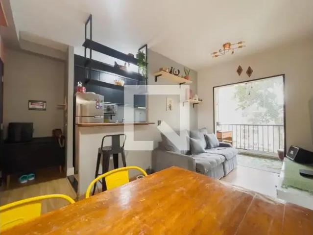 Apartamento para Locação em Osasco/SP Umuarama 2 Quartos