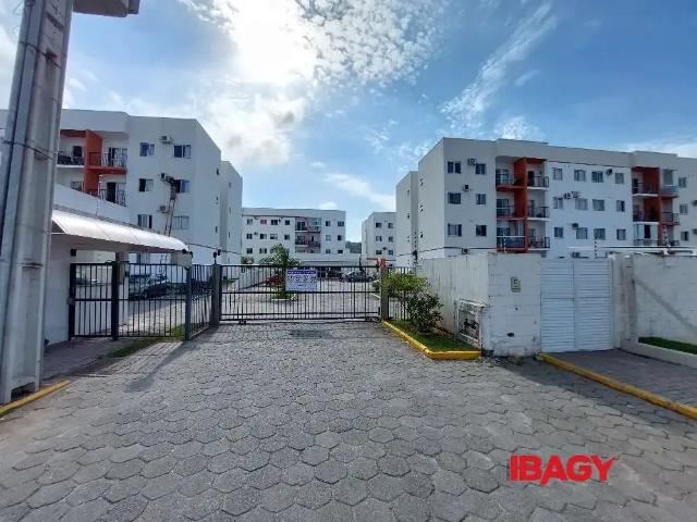 Apartamento para Locação em Palhoça/SC Aririu 2 Quartos