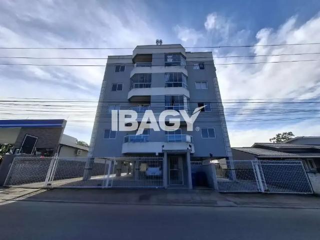 Apartamento para Locação em Palhoça/SC Aririu 2 Quartos