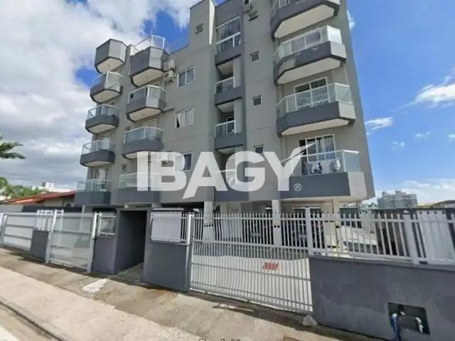 Apartamento para Locação em Palhoça/SC Barra do Aririú 2 Quartos