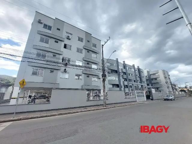 Apartamento para Locação em Palhoça/SC São Sebastião 2 Quartos