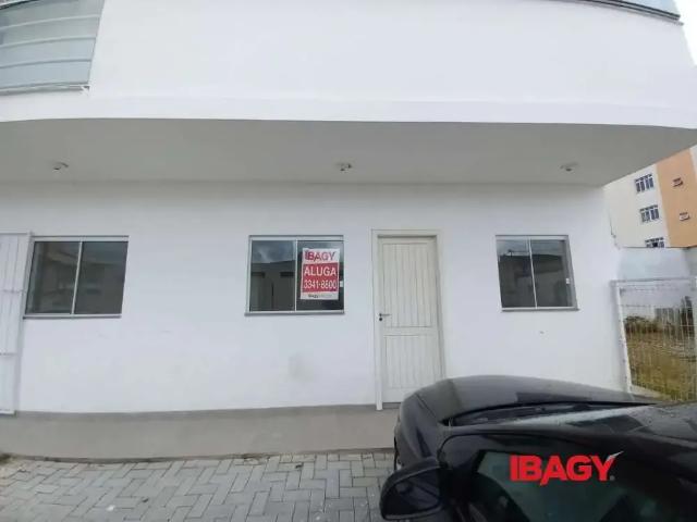 Apartamento para Locação em Palhoça/SC Ponte do Imaruim 2 Quartos