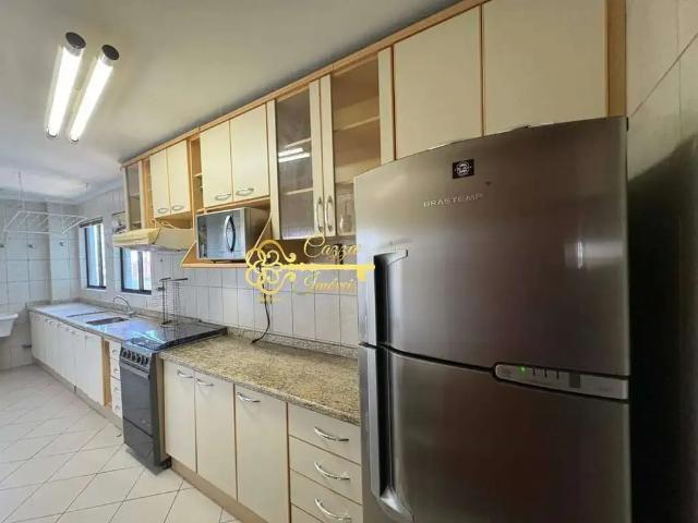 Apartamento para Locação em Paranaguá/PR Centro Histórico 3 Quartos