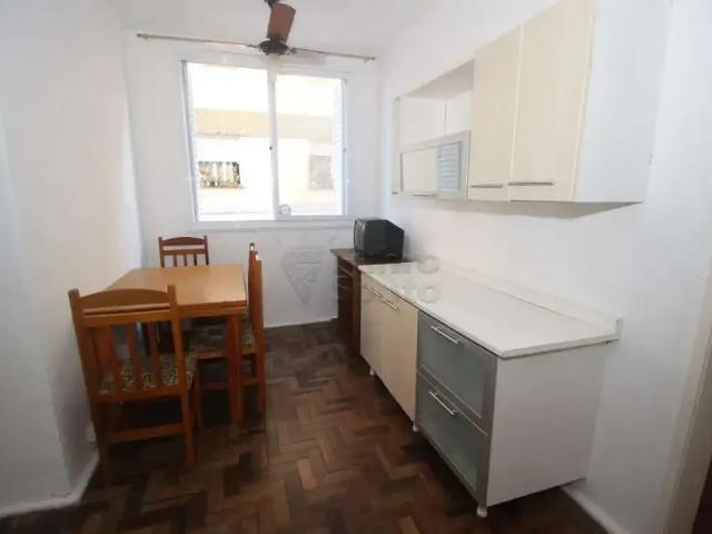 Apartamento para Locação em Pelotas/RS Centro 2 Quartos