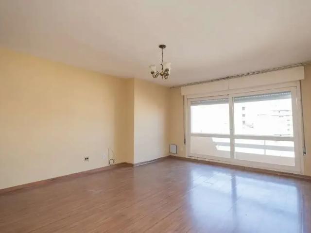 Apartamento para Locação em Pelotas/RS Centro 3 Quartos