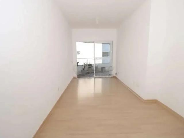 Apartamento para Locação em Pelotas/RS Centro 3 Quartos