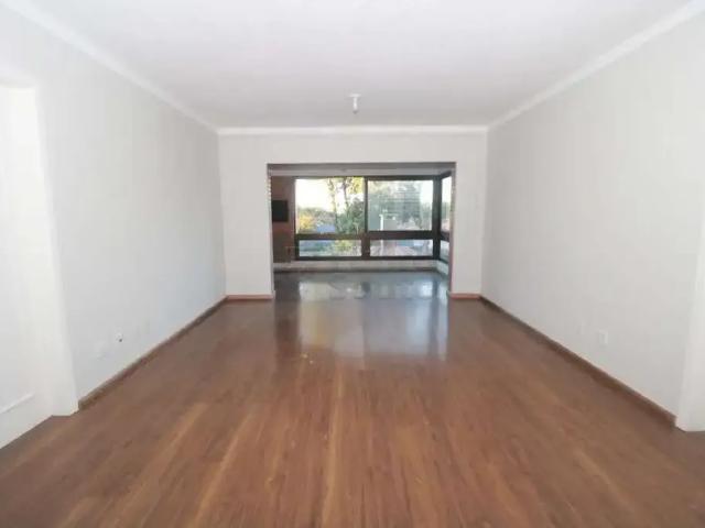 Apartamento para Locação em Pelotas/RS Laranjal 3 Quartos