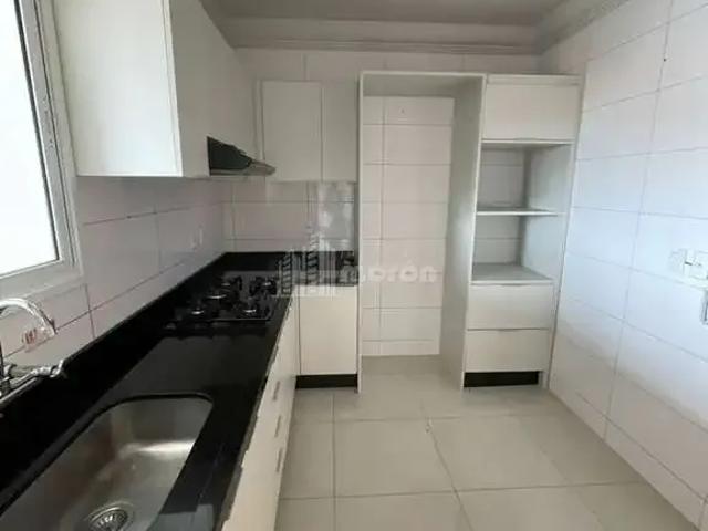 Apartamento para Locação em Ponta Grossa/PR Centro 3 Quartos