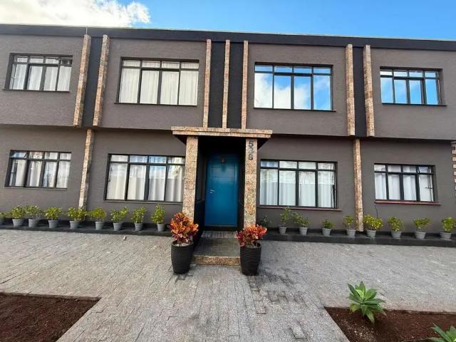 Apartamento para Locação em Ponta Grossa/PR Centro 4 Quartos