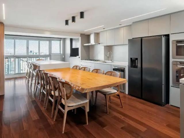 Apartamento para Locação em Porto Alegre/RS Três Figueiras 4 Quartos