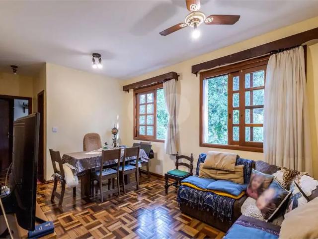 Apartamento para Locação em Porto Alegre/RS Auxiliadora 2 Quartos