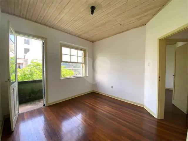 Apartamento para Locação em Porto Alegre/RS Auxiliadora 3 Quartos