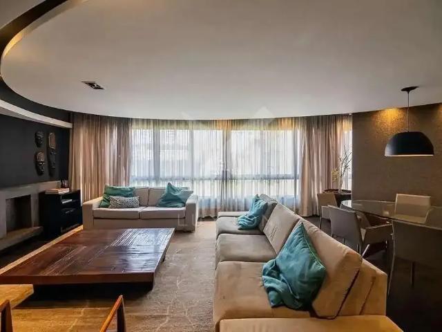 Apartamento para Locação em Porto Alegre/RS Auxiliadora 3 Quartos