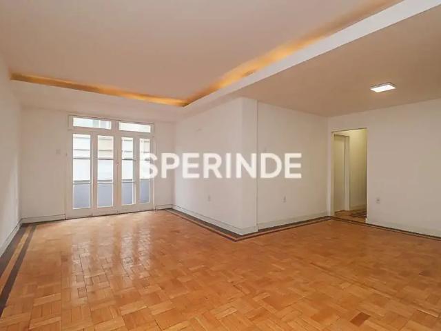 Apartamento para Locação em Porto Alegre/RS Bom Fim 3 Quartos