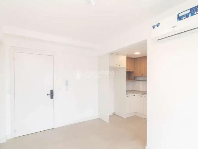 Apartamento para Locação em Porto Alegre/RS Cavalhada 2 Quartos