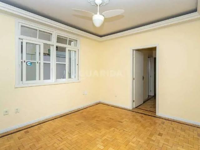 Apartamento para Locação em Porto Alegre/RS Centro Histórico 3 Quartos