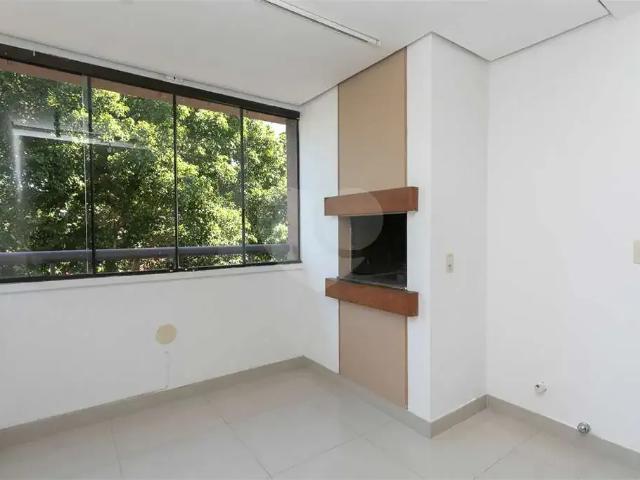 Apartamento para Locação em Porto Alegre/RS Chácara das Pedras 3 Quartos