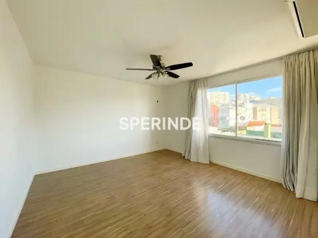 Apartamento para Locação em Porto Alegre/RS Floresta 3 Quartos