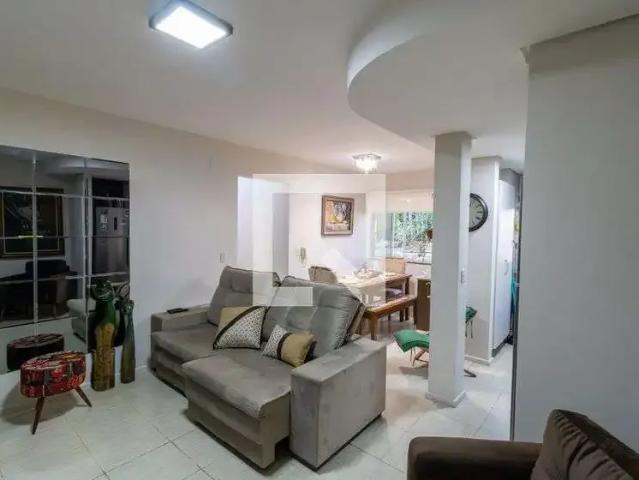 Apartamento para Locação em Porto Alegre/RS Guarujá 3 Quartos
