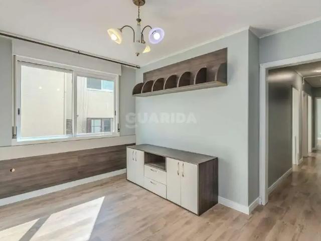 Apartamento para Locação em Porto Alegre/RS Higienópolis 3 Quartos