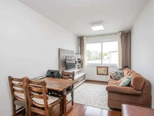 Apartamento para Locação em Porto Alegre/RS Higienópolis 2 Quartos