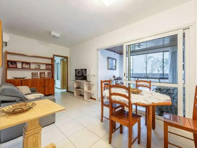 Apartamento para Locação em Porto Alegre/RS Jardim Europa 3 Quartos