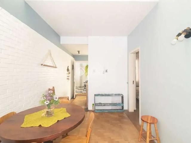 Apartamento para Locação em Porto Alegre/RS Menino Deus 2 Quartos