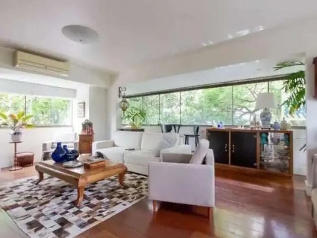 Apartamento para Locação em Porto Alegre/RS Mont Serrat 3 Quartos